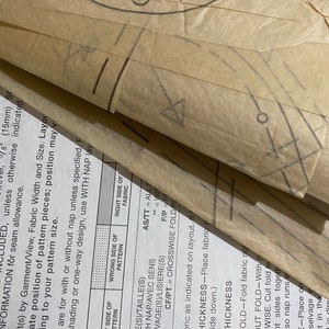 Stuffed TEDDY - Bear - Butterick Pattern 6853 - 2001 Make a Soft ...