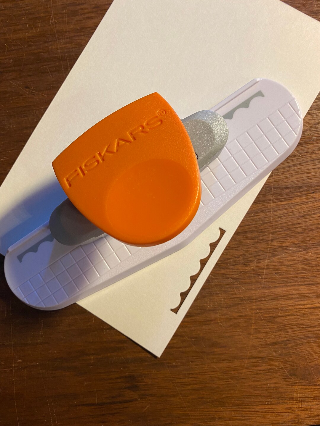 Scallop Fiskars Punch / Border / Corners / Page / Paper Edge / Punch ...