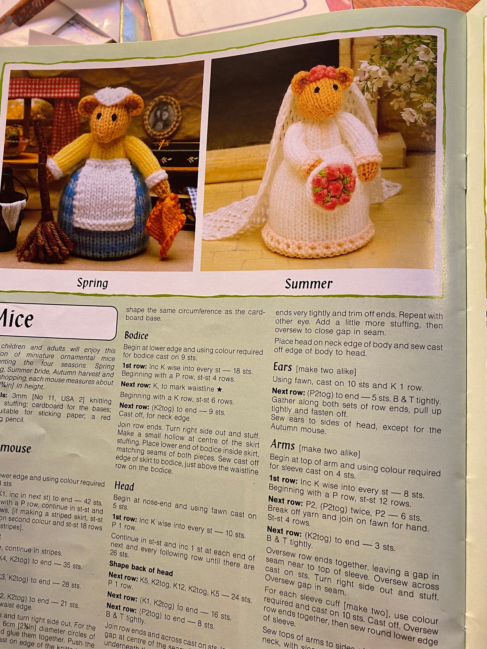 Knit Dolls: Jean Greenhowe's Knitted Animals Soft Toys Figures - 1990 ...