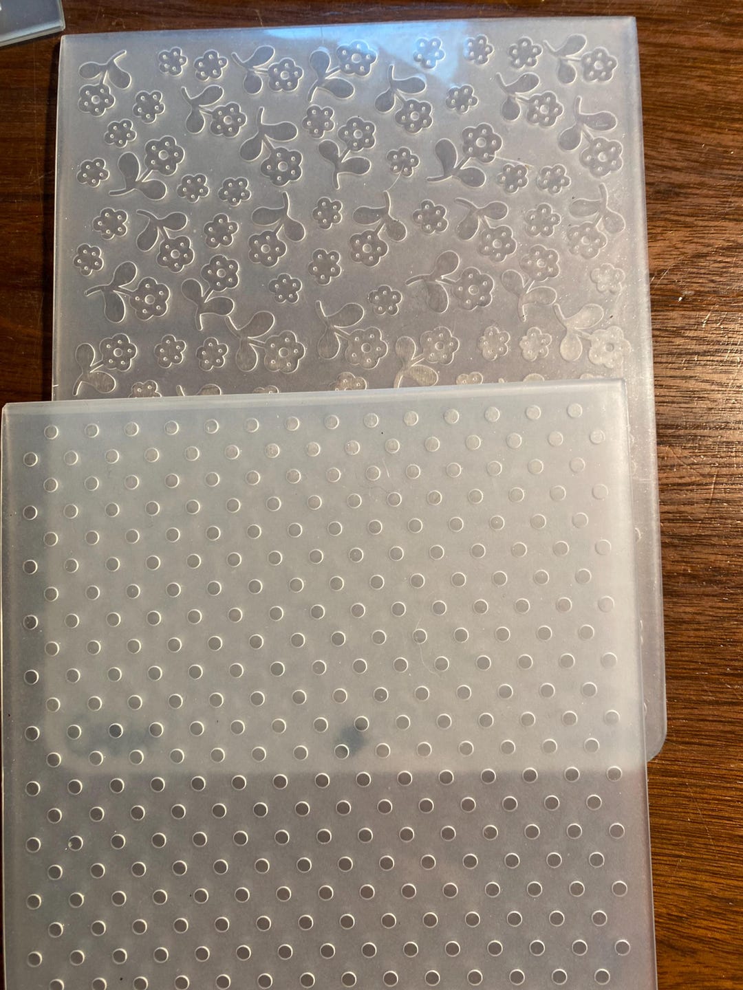 Sizzix Choose a Textured Impressions Embossing Folder - 4.25" X 5.5 ...