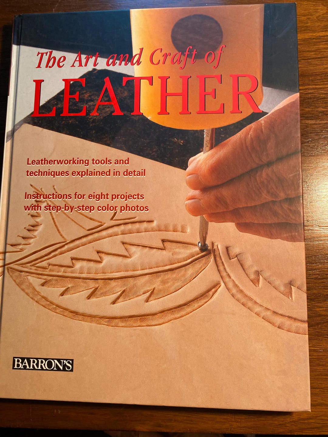 Art and Craft of Leather - Maria Riba / Eva Miro - 2008 - Instructions ...