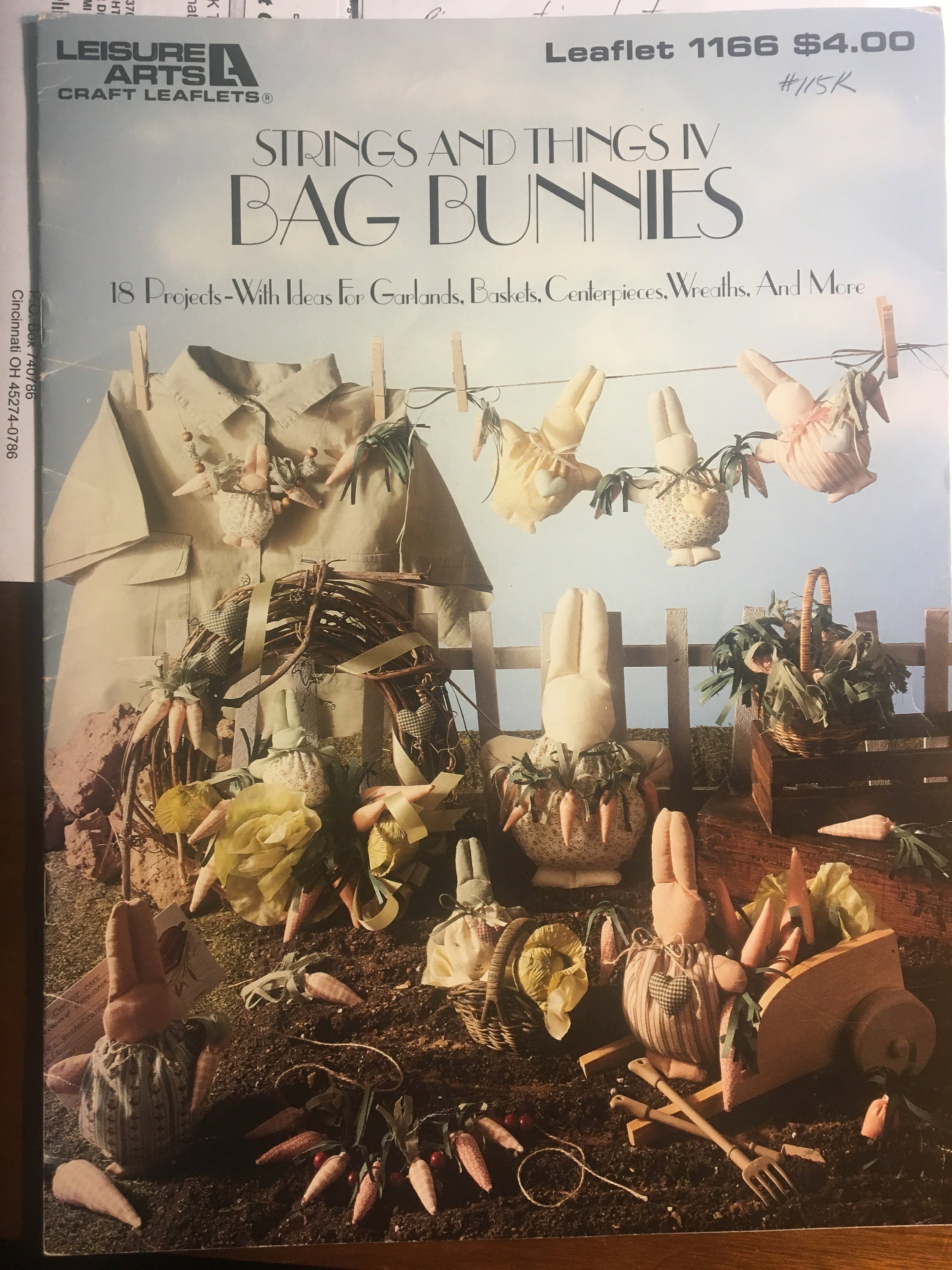 Leisure Arts craft leaflet Strings and Things Bag Bunnies 18 Projects ...