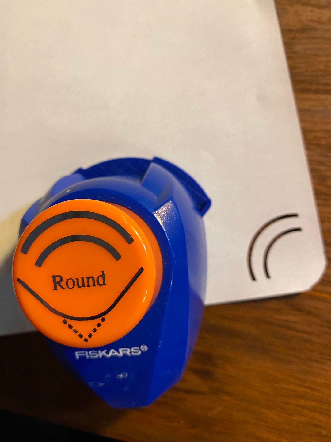 Fiskars Shapes Designs for Corner Rounding / Page / Paper Edge / Punch ...