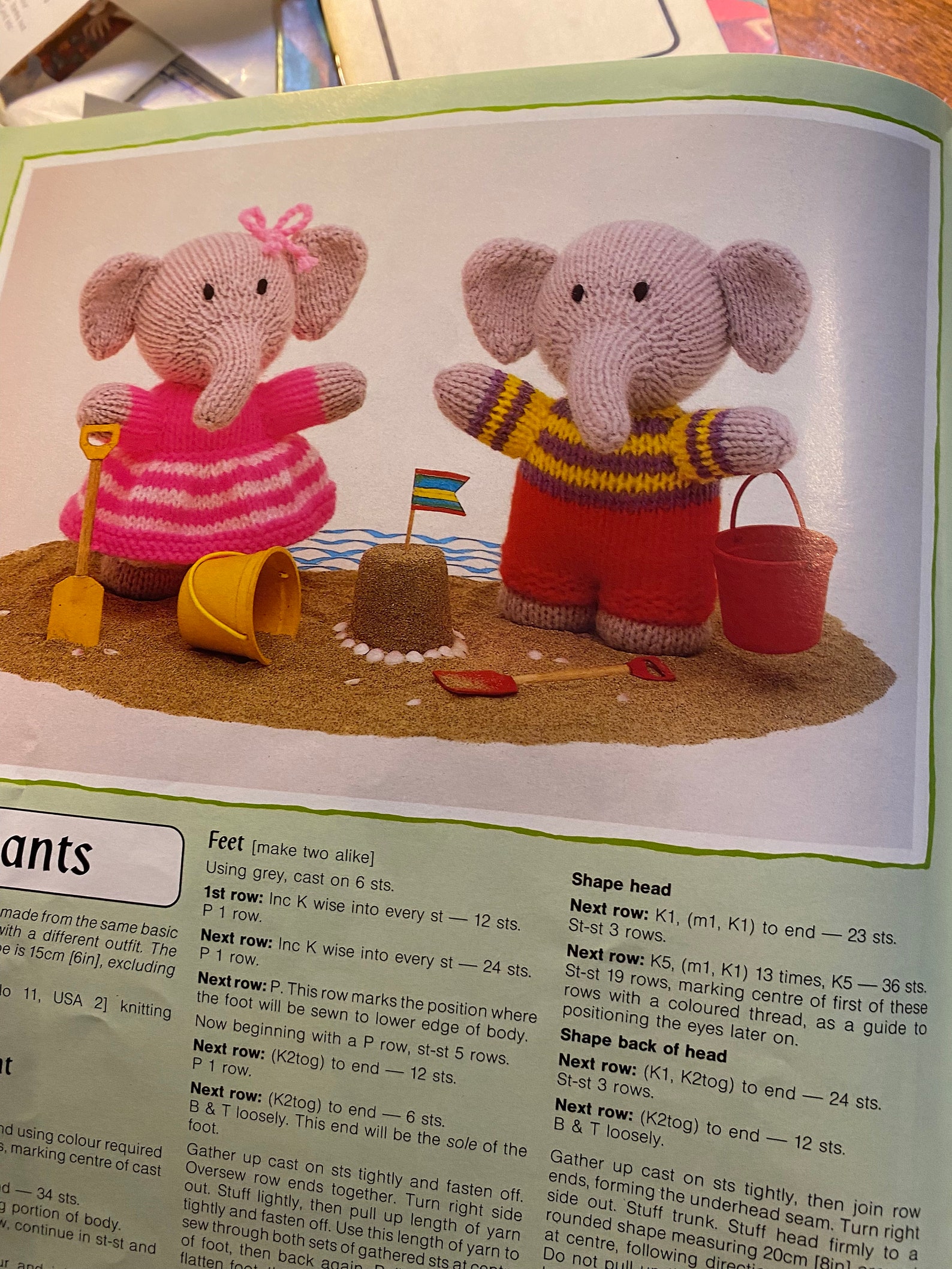 Knit Dolls: Jean Greenhowe's Knitted Animals Soft Toys Figures - 1990 ...
