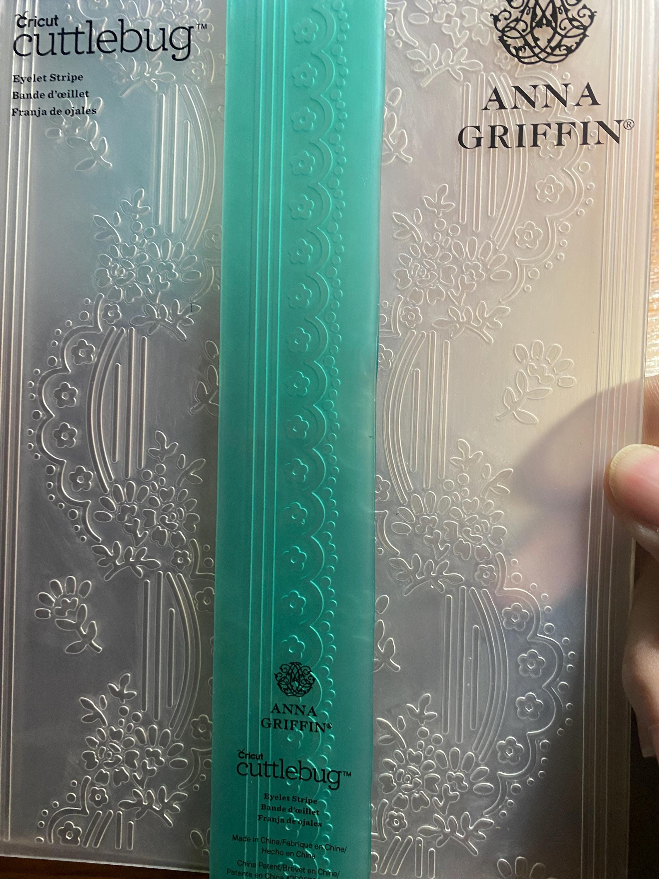 Anna Griffin Circuit Cuttlebug Embossing Folder Pick: Circular Grid ...