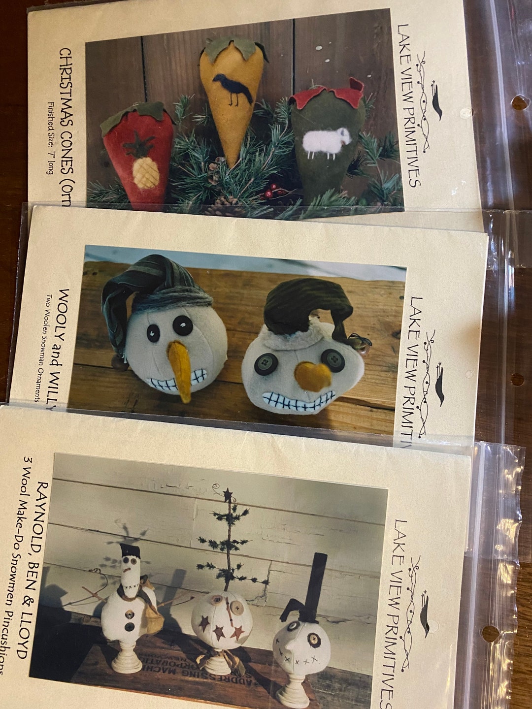 Lake View Primitives Pattern Choose: Snow People or Christmas Cones ...