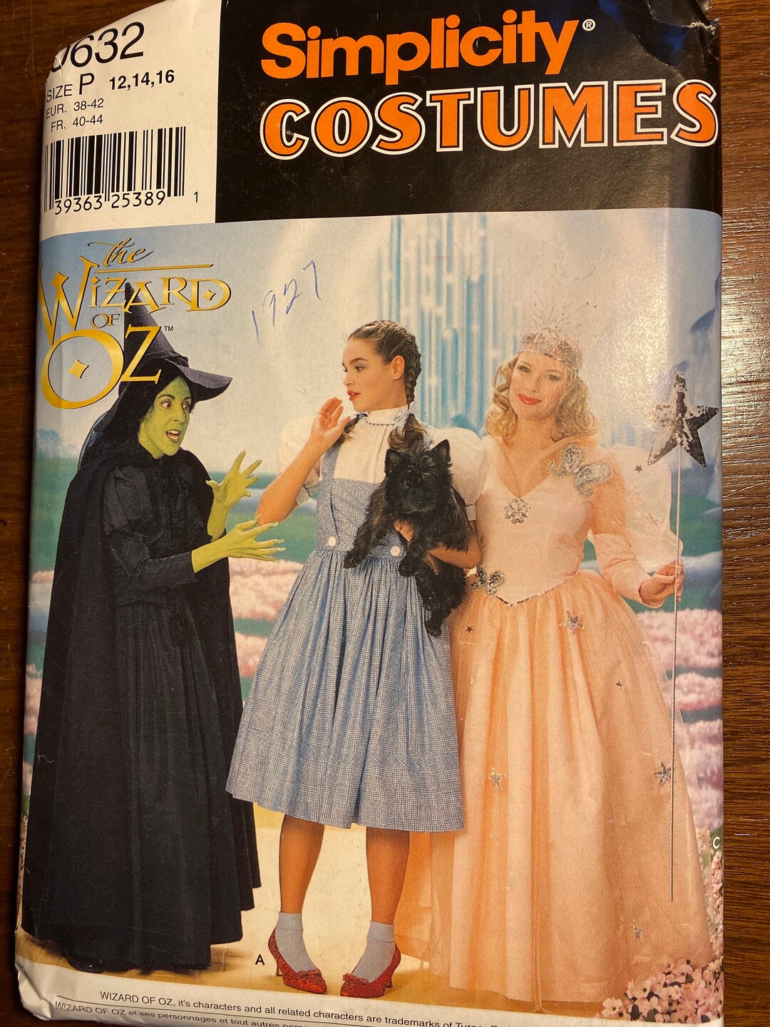 Wizard of Oz Costumes Misses Simplicity 0632 (4136) Pattern Sizes 12 to ...