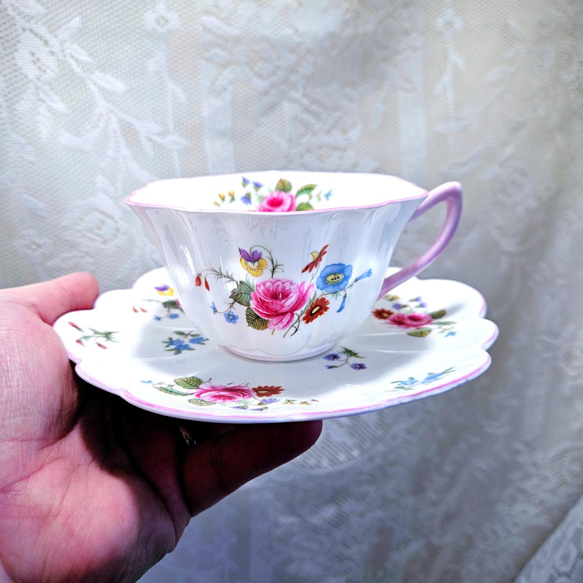 Rose and Red Daisy Shelley Teacup and Saucer - Etsy