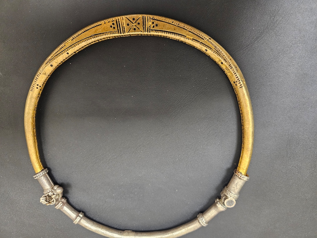 Vintage Gujarati Silver Tribal Torque Choker With Gold Leaf Unique ...