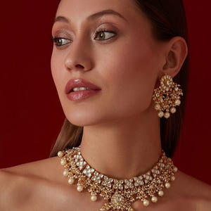 Sabyasachi Jadau Pachi Kundan Heavy Bridal Wedding Choker Set / Sabyasachi Inspired Choker ...