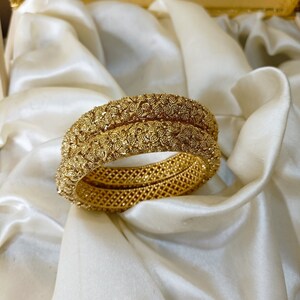 South Indian Gold Plated Bangles/kundan Pachali/ Jadtar Kada/bridal ...