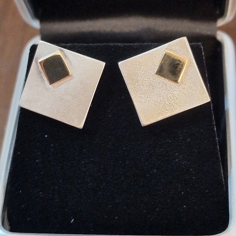 Island Stud - Etsy