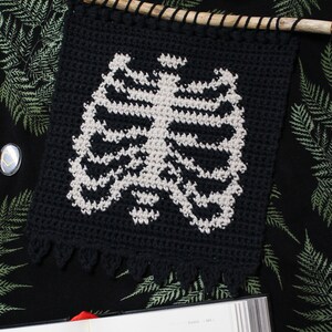 Crochet Pattern | Skeletal Ribcage Crochet Tapestry Wall Hanging Decor ...
