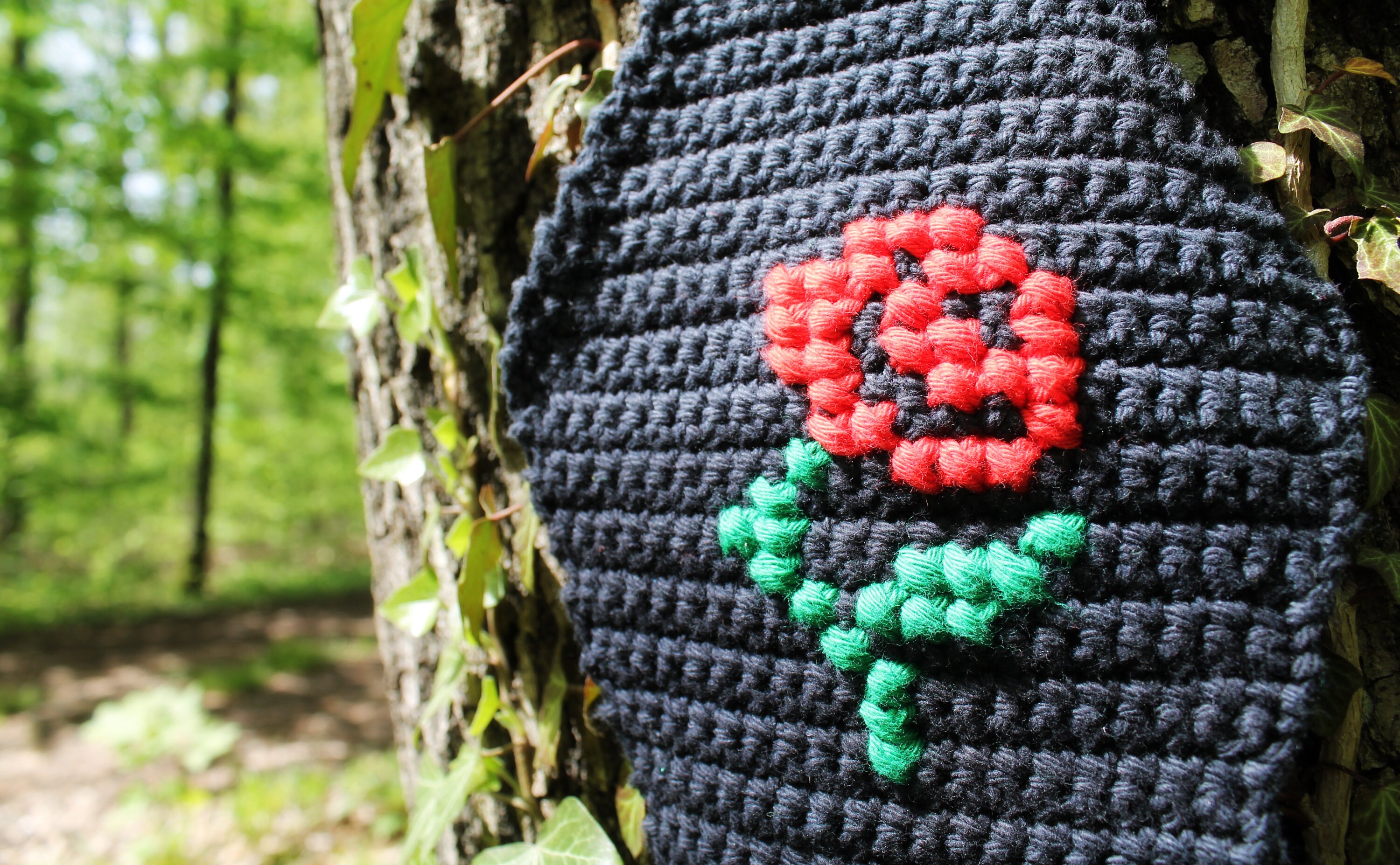 Crochet Pattern | Mini Coffin Crochet Tapestry Wall Hanging Decor - Etsy