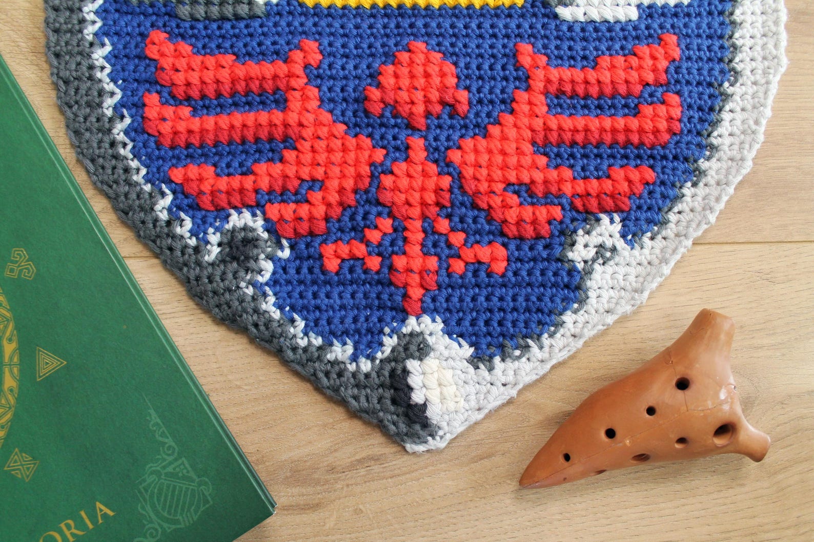 Crochet Pattern | the Hylian Shield Crochet Tapestry Wall Hanging Decor ...