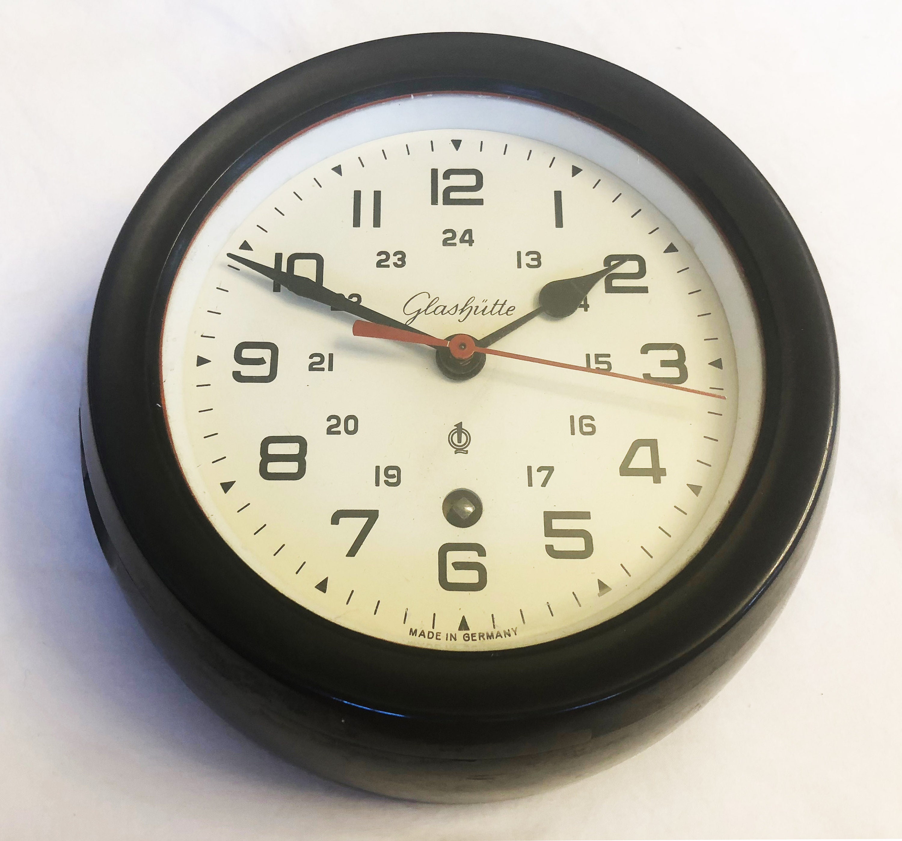 Bakelite Wall Clock From Glashütte 1960s - Etsy