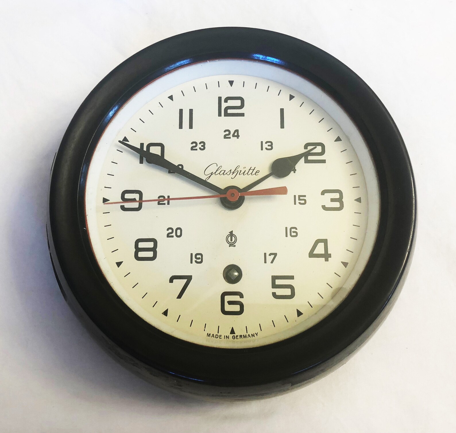 Bakelite Wall Clock From Glashütte 1960s - Etsy