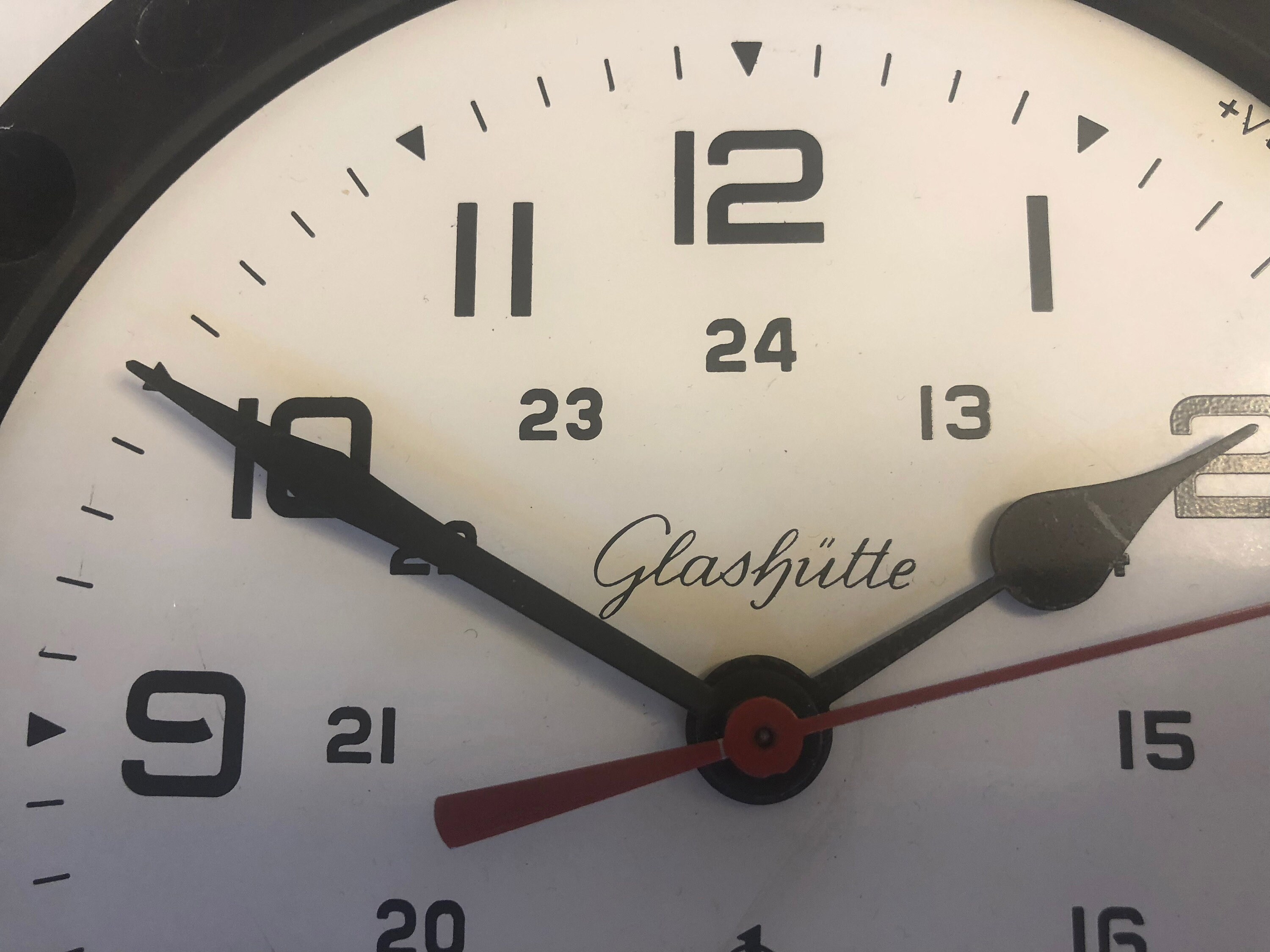Bakelite Wall Clock From Glashütte 1960s - Etsy