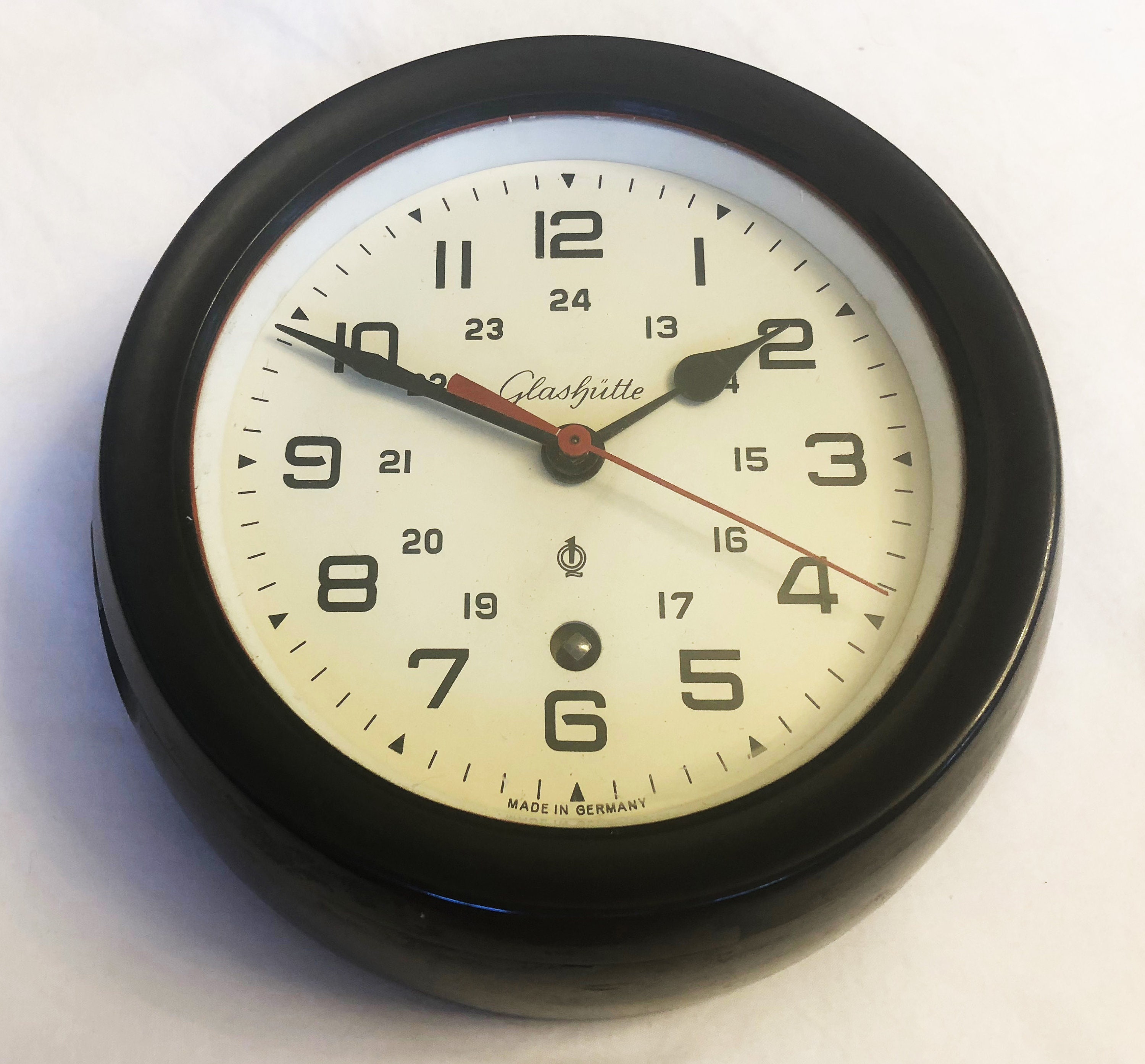 Bakelite Wall Clock From Glashütte 1960s - Etsy