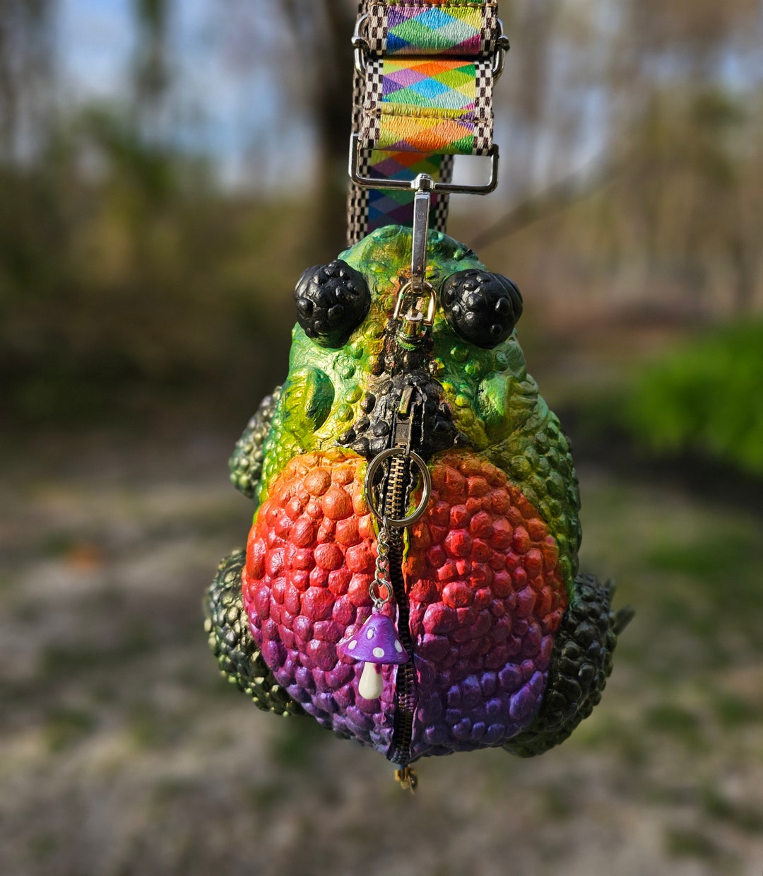 Toad Purse JEWELS the Rainbow Jewel Beetle - Etsy