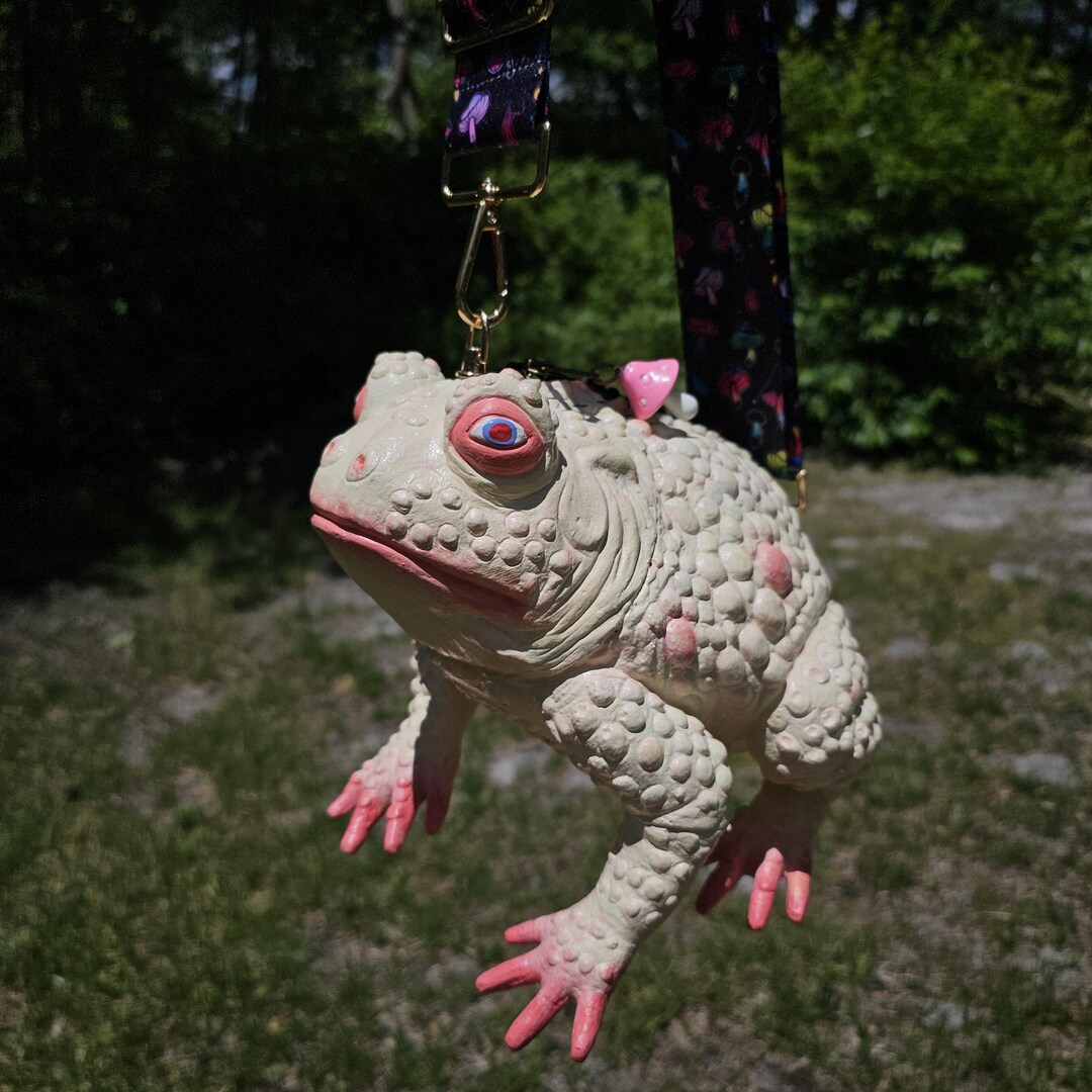 FLESHTOADS- Frog Bag POPPY - Etsy