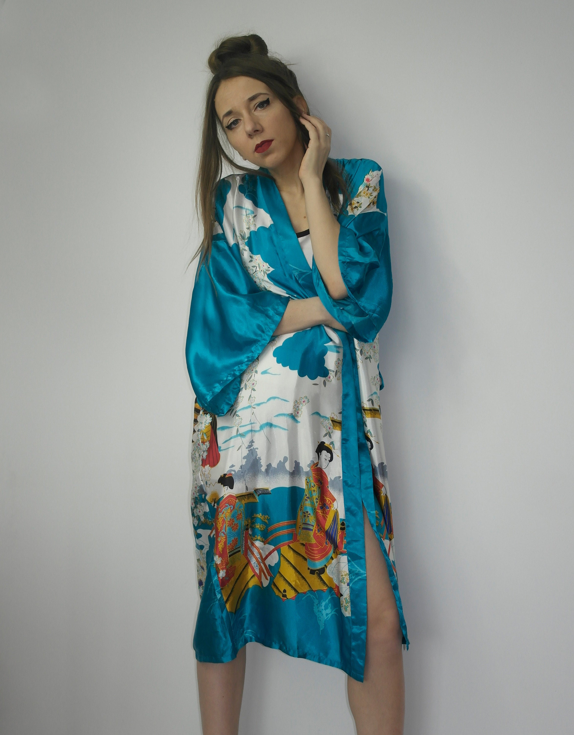 JAPANESE GEISHA ROBE Vintage / Japanese Native Scene Light Robe / Silky ...