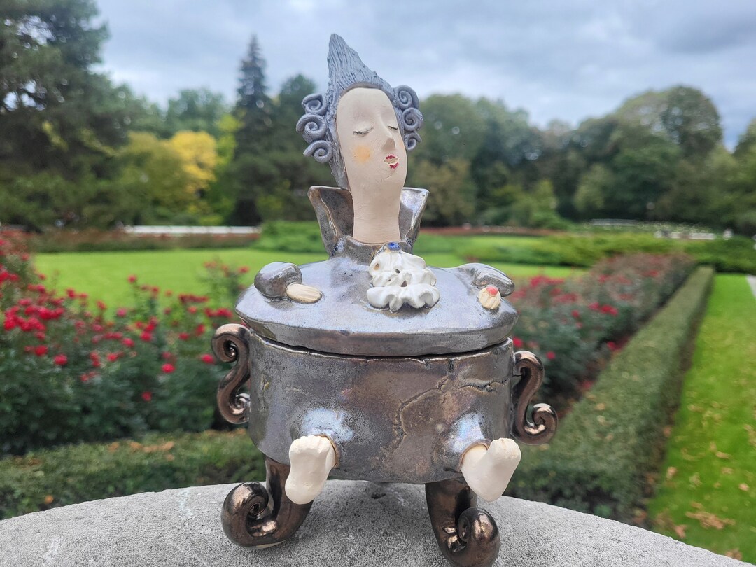 Silver Ceramic Box, Ceramic Sculpture, Handmade Jewelry Box, Ceramic ...