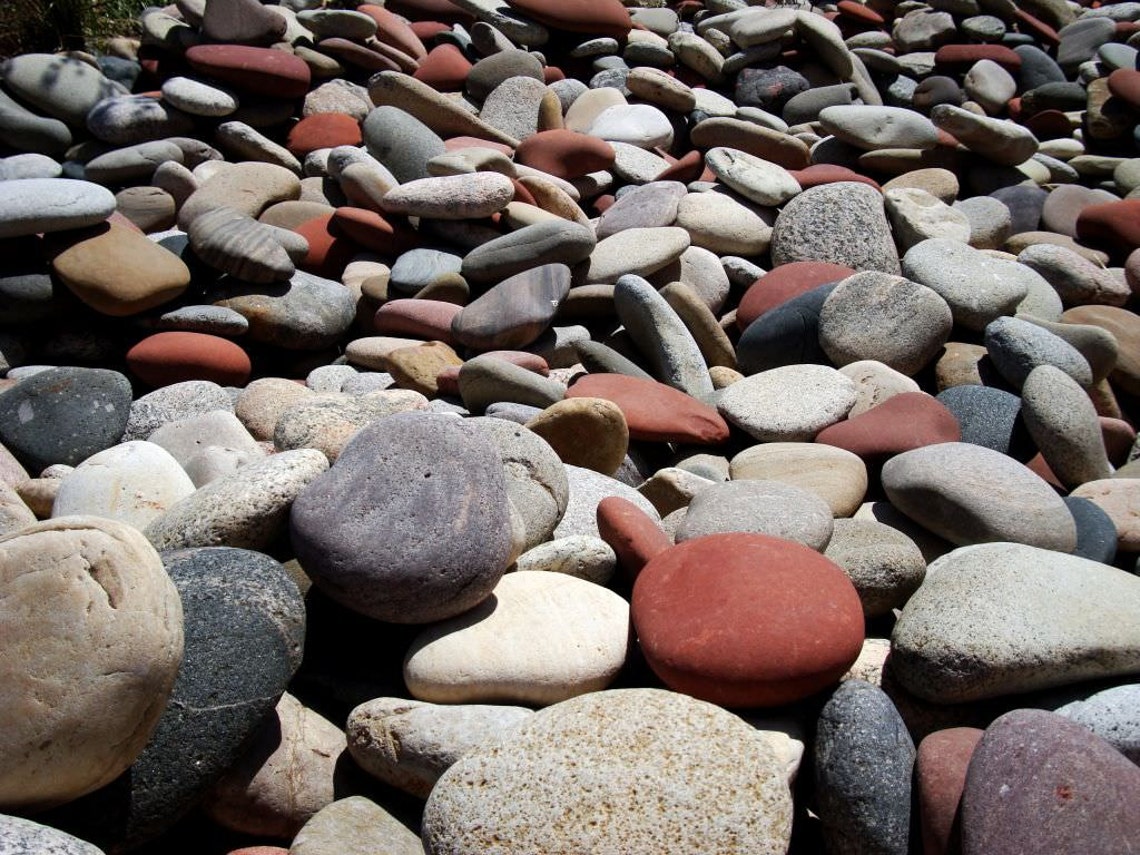 Medium River Stone Pet Memorial Custom Engraved Free | Etsy