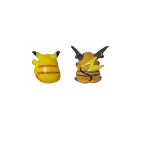 Pikachu, Raichu Vintage Bandai Pokemon Finger Puppet Character Figurine ...
