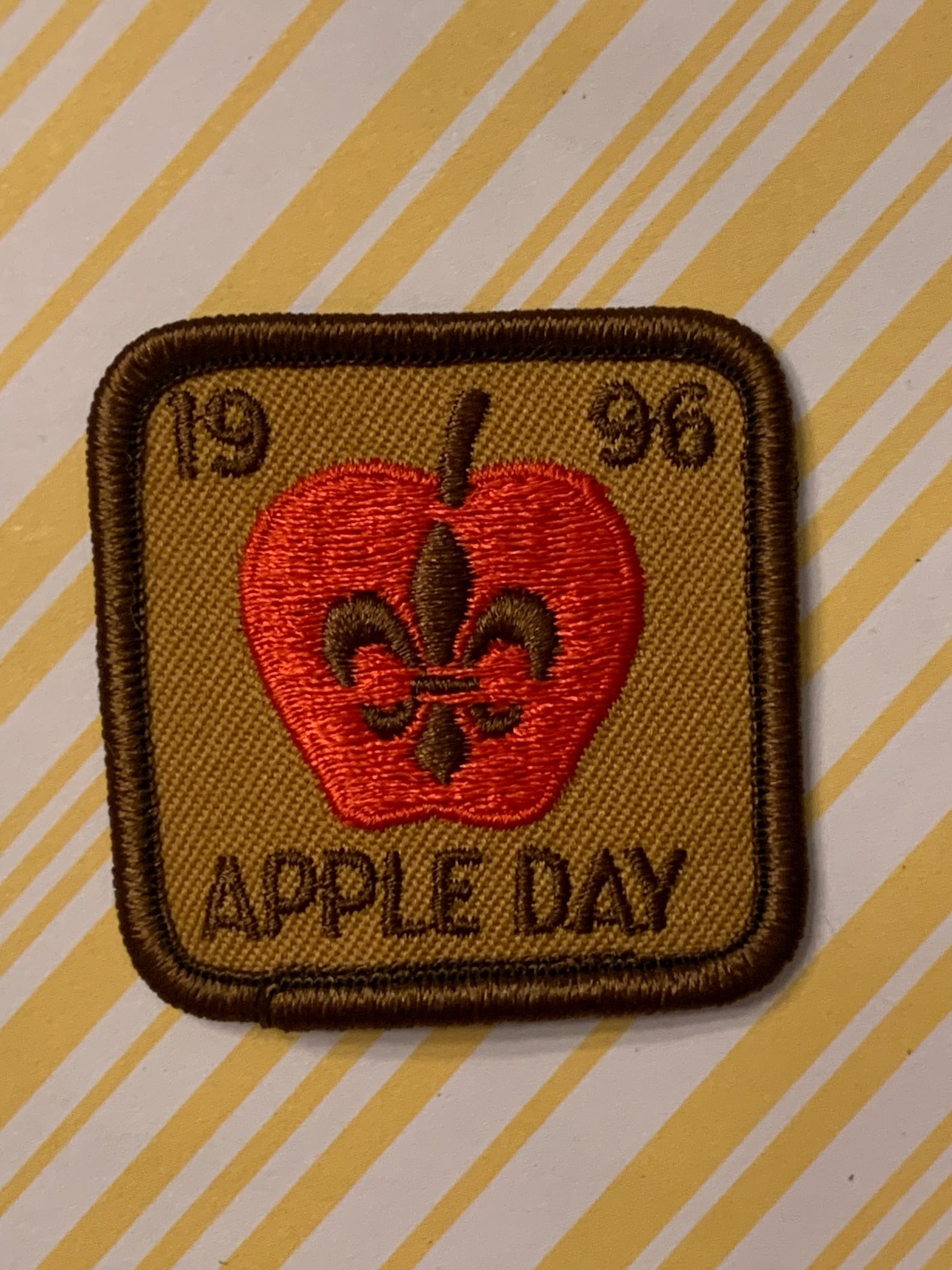 Vintage Canada Boy Scouts Apple Day Patch or Badge – Your Choice ...