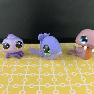 Authentic Discontinued Littlest Pet Shop - Check Out These Purple Pets ...