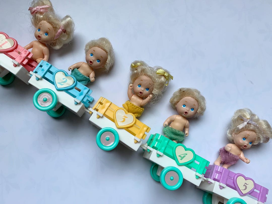 Tyco's Quints Playset Wagon & 5 Blond Hair Blue Eyed Sip and Wet Babies ...