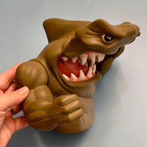 1994 Street Shark JAB Rubber Hand Puppet. Street Wise Designs VERY RARE ...