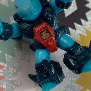 Battle Beast #20 Sawtooth Shark Hasbro Takara Transformer Battle Beast ...