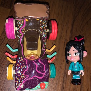 Disney's Wreck It Ralph Sugar Rush Racer Vanellope Von Schweetz and Her ...