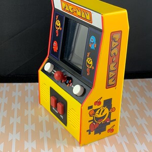 Pac-man Hand Held Mini Arcade Style Video Game Bandai Namco Retro ...