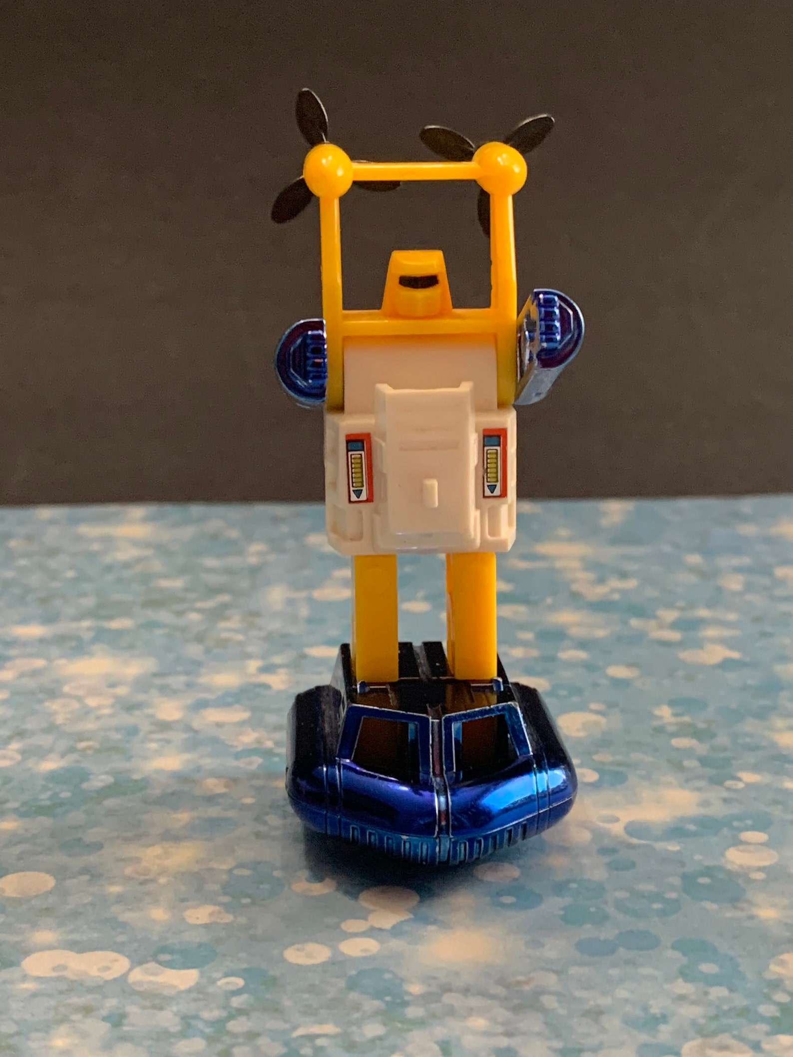 Vintage Transformers G2 Metallic Blue Seaspray Mini Car Autobot Figure ...