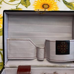Deluxe Portable Communion Set - Sick Call - Last Rites - Mass - Travel ...