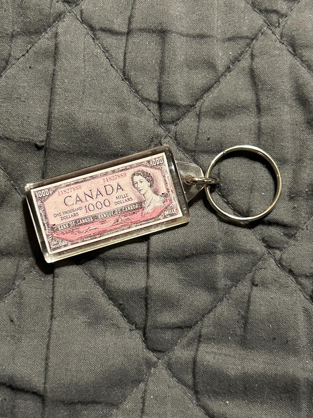 Vintage Canadian 1000 Dollar Bill Novelty Keychain – Queen Elizabeth ...