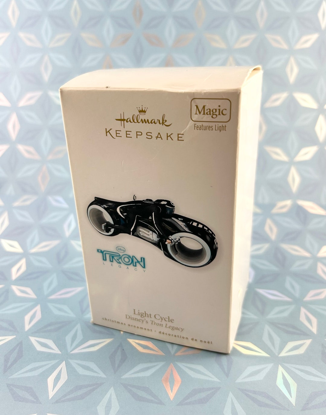 Hallmark TRON LEGACY Light Cycle Keepsake Ornament Magic Light Disney ...