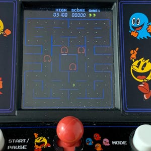 Pac-man Hand Held Mini Arcade Style Video Game Bandai Namco Retro ...
