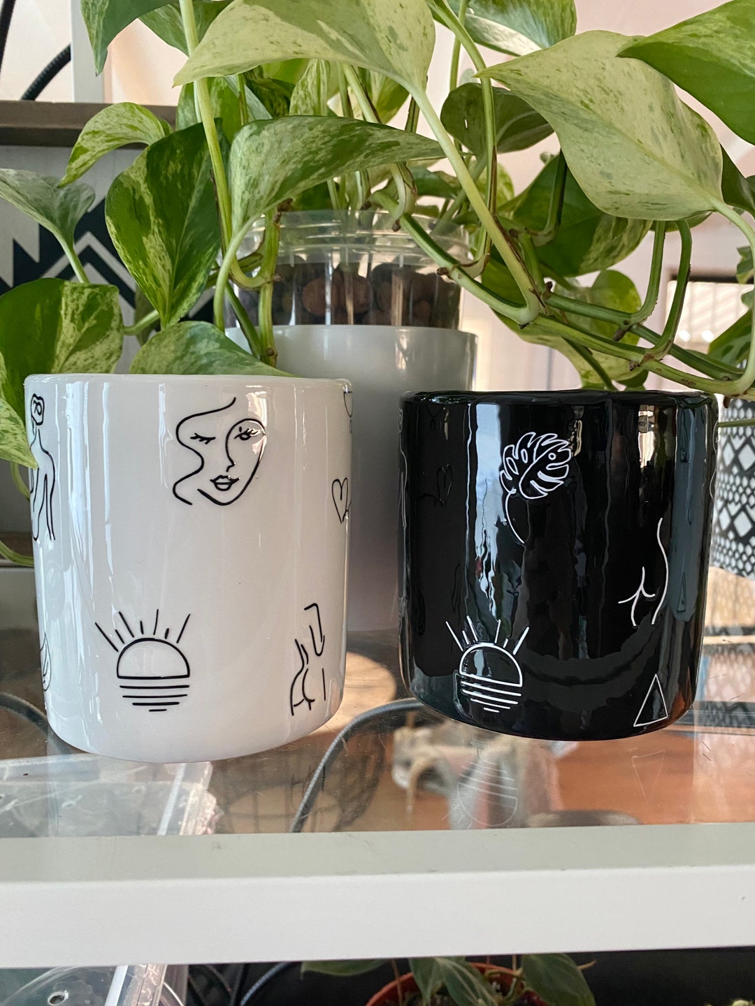 Modern Abstract Line Art Body Positivity Cylinder Ceramic *MEDIUM 4 ...