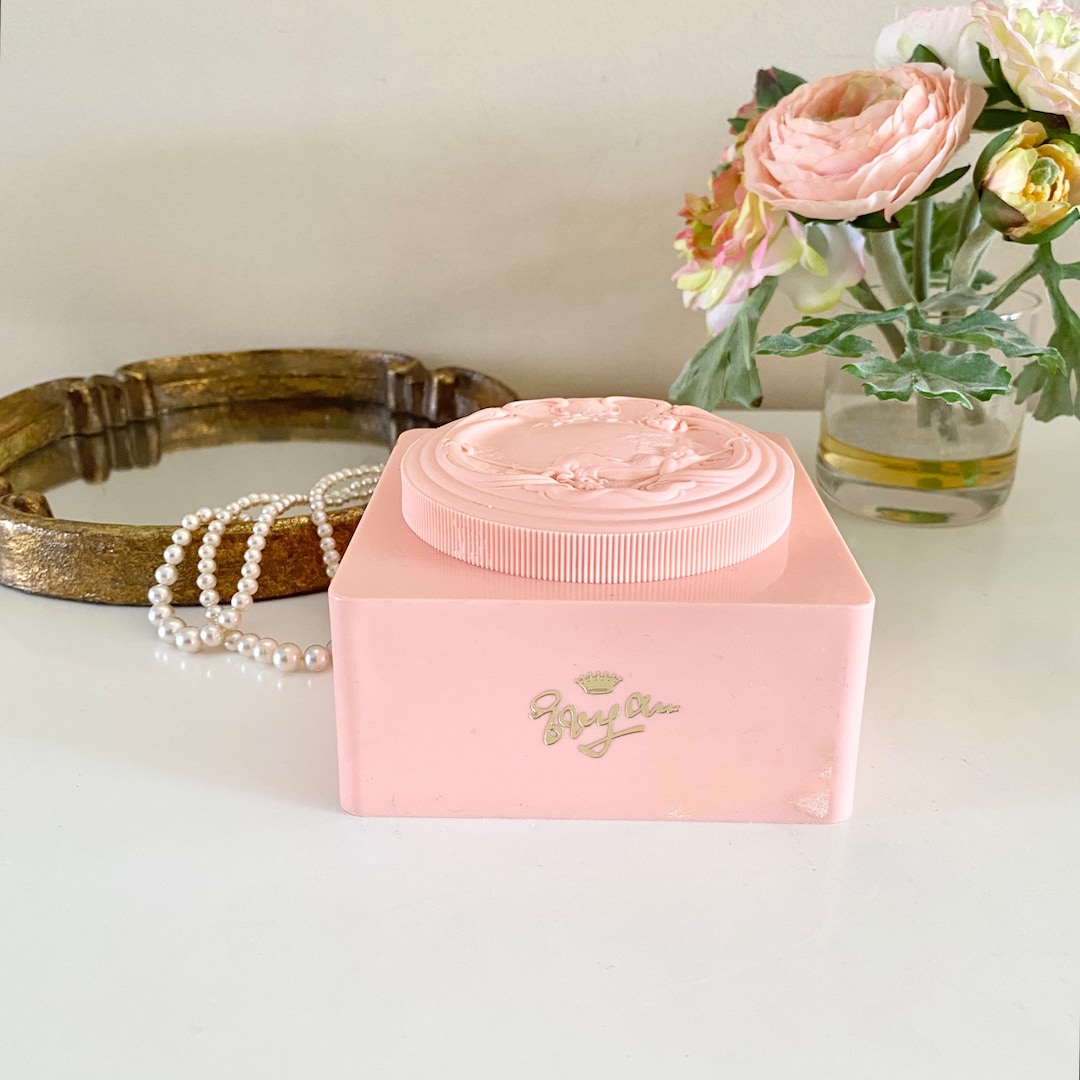 Vintage Evyan Pink Plastic Powder Box, White Shoulders Powder Container ...