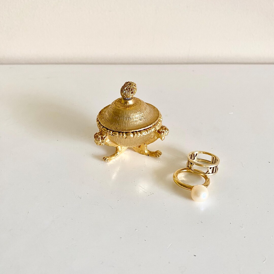 Vintage Gold Gilt Footed Snuff Pill Box, Metal Pill Jar, Salt Cellar - Etsy