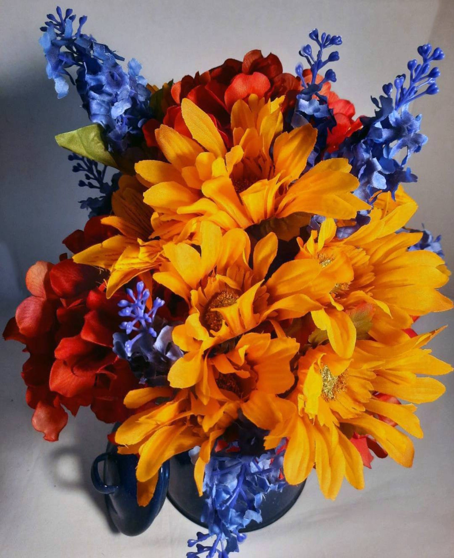 Coffee in Bloom Flower Arrangement - Etsy