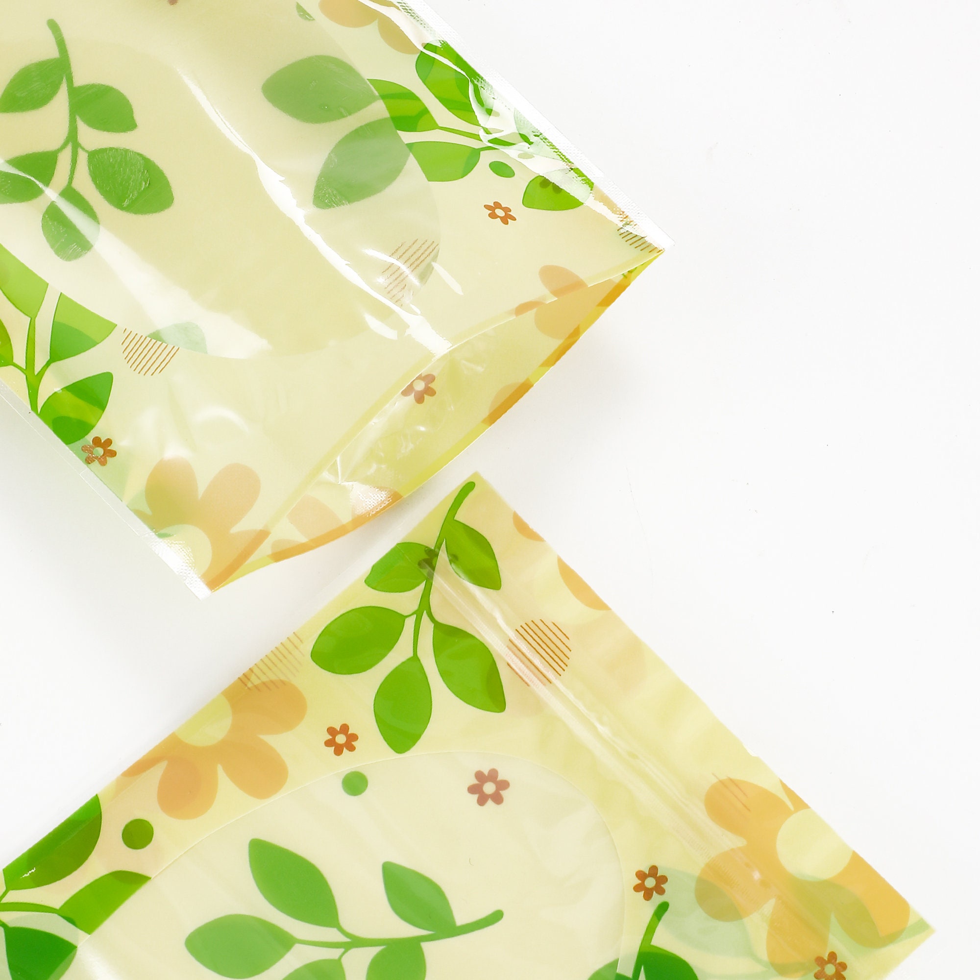 C350 - Yellow Floral Flower Stand up Pouch Resealable Zipper Party ...