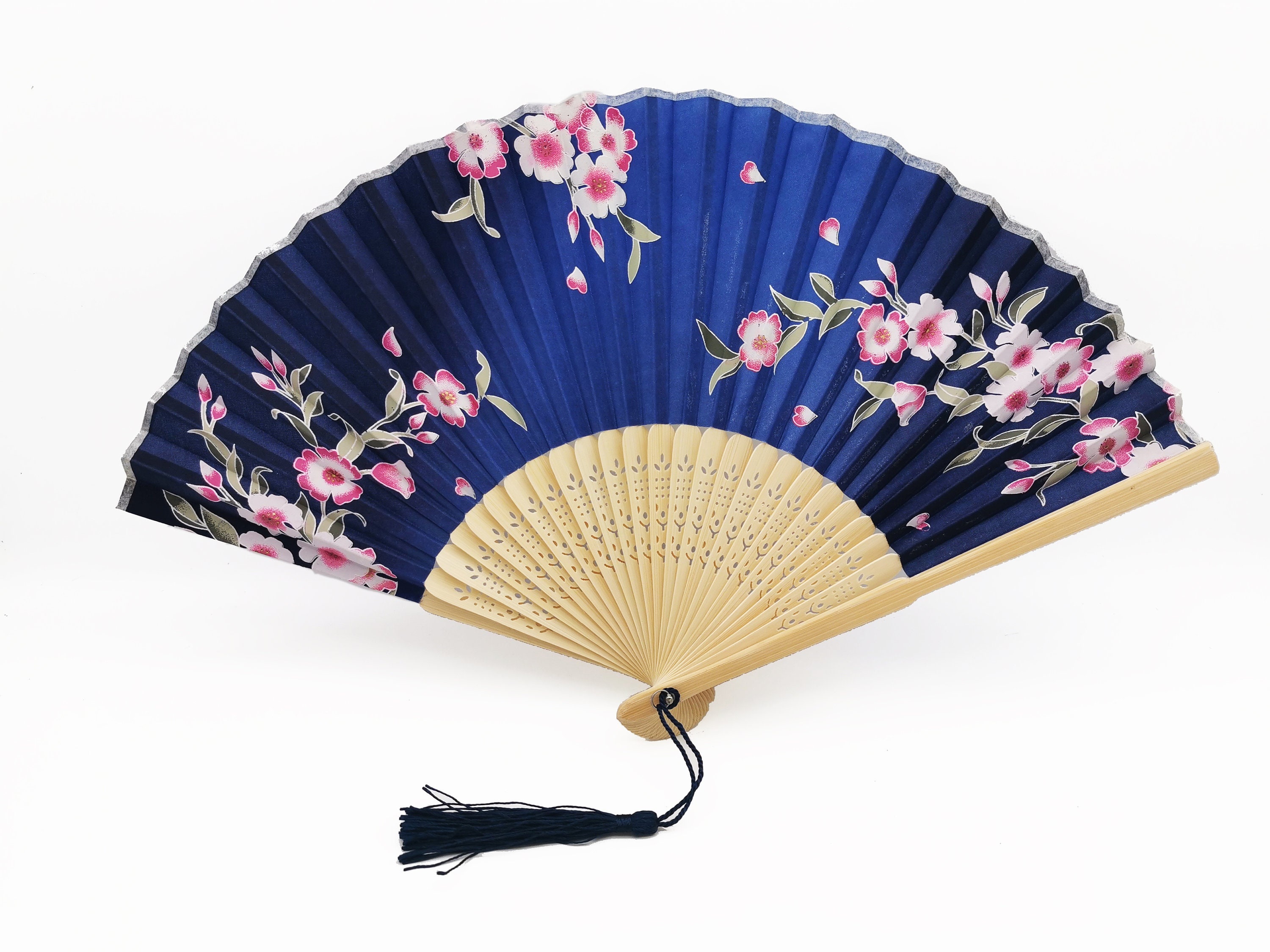 Traditional Japanese Fan Design