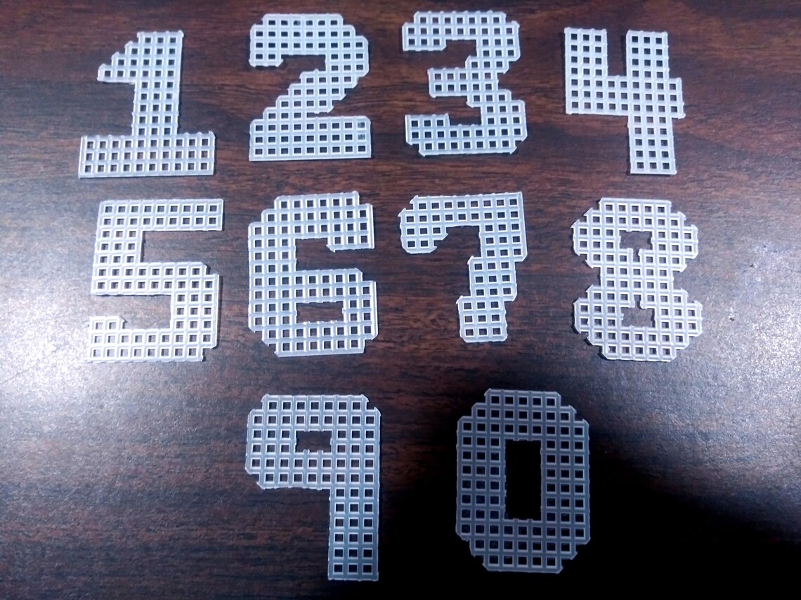 2 NUMBERS Plastic Canvas Pre-cut Shapes 0-9 Needlepoint | Etsy