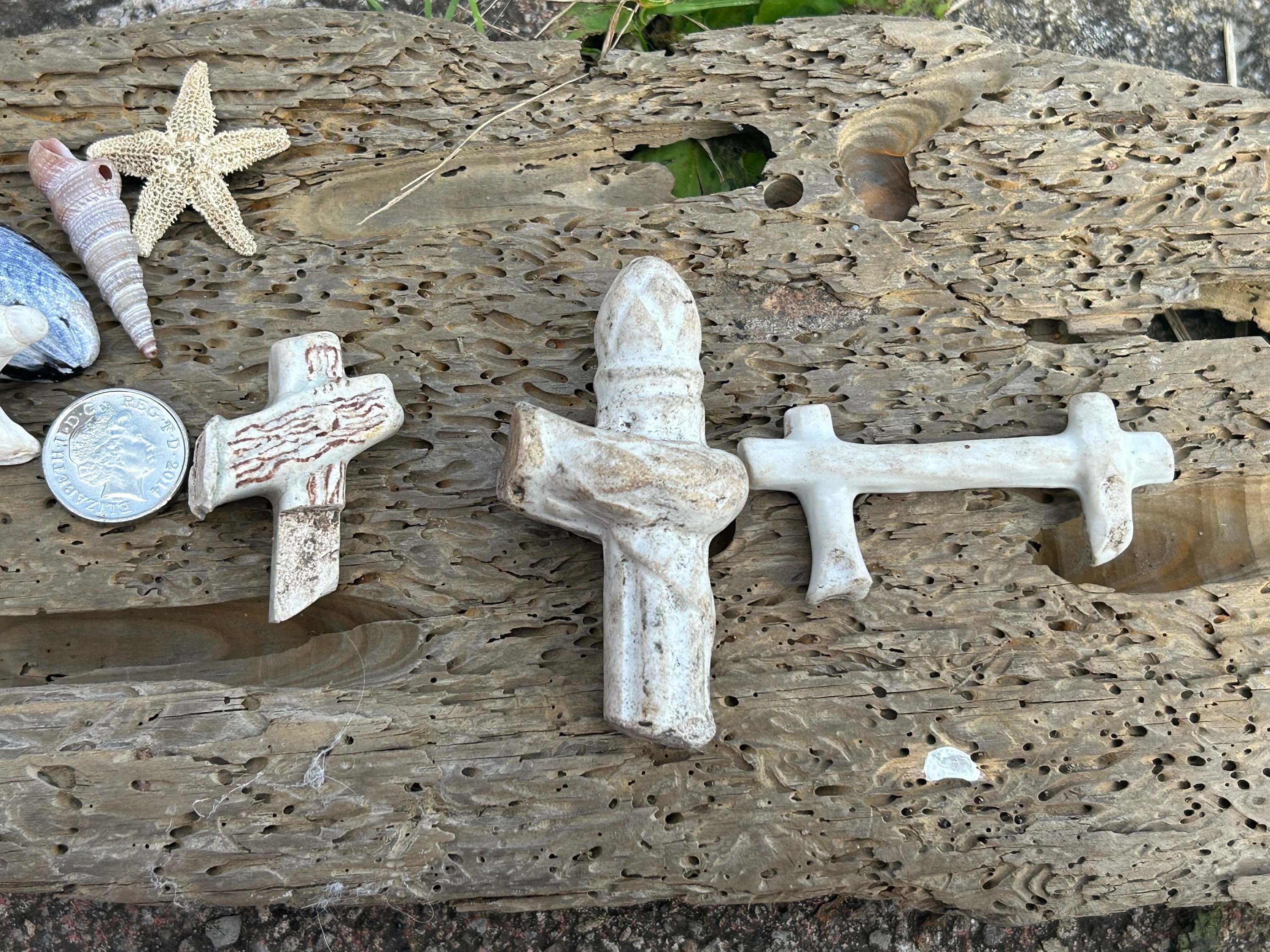 Scottish Sea Pottery Beach Finds Little Fence 3d Pottery Design Pieces ...