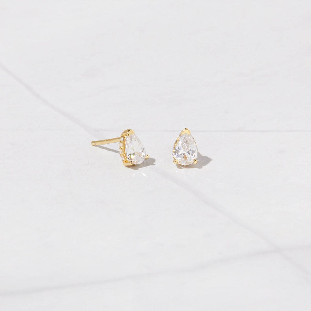 Simple Gold Stud Earrings Minimalist Tear Drop Studs Dainty Earrings ...
